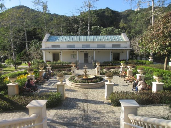 Mount Austin Playground in Hong Kong - Complete Visitor Guide (Location ...